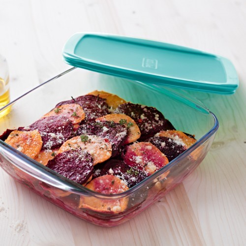 Pyrex Square Dish with Plastic Lid 0.3L